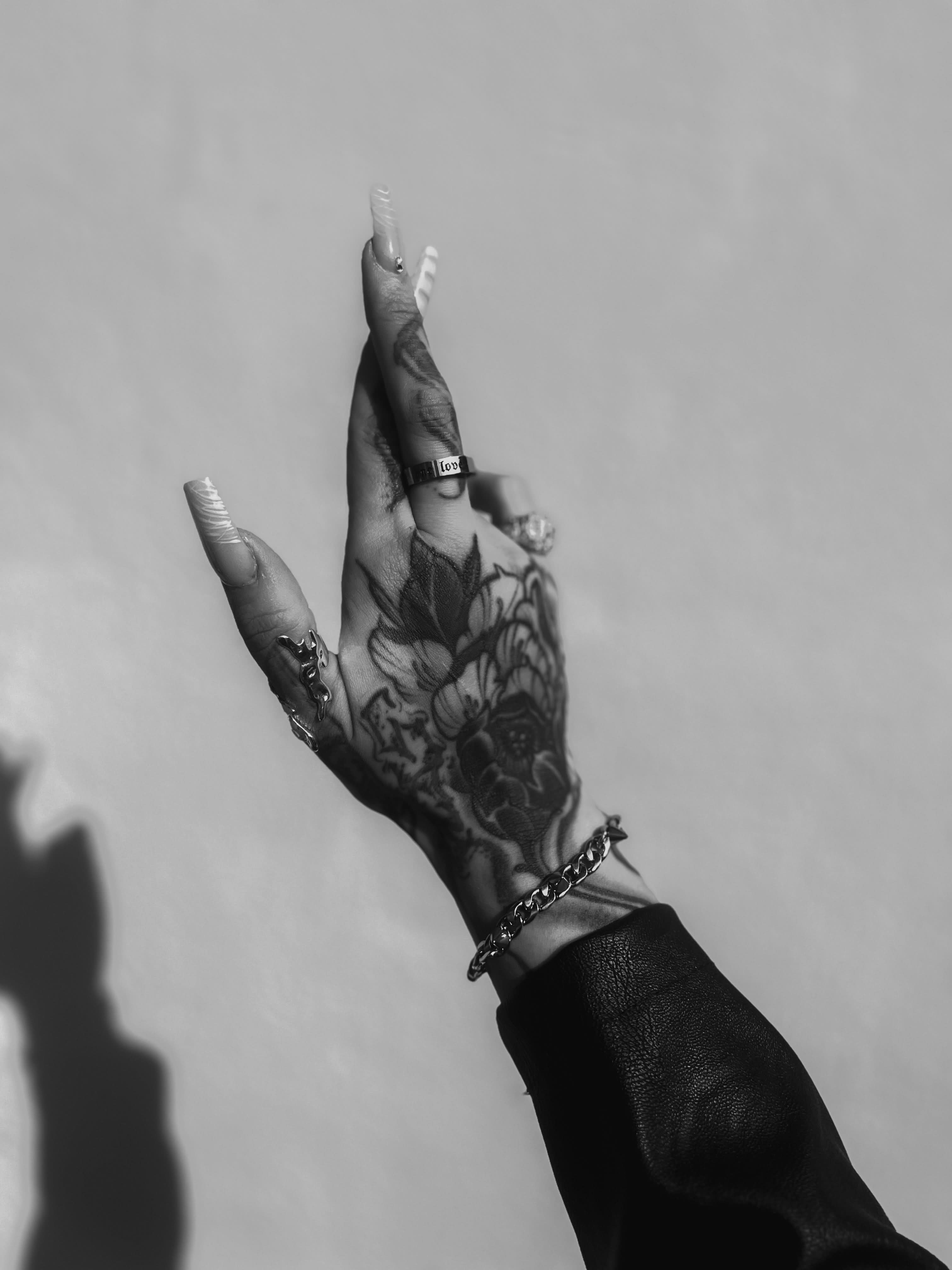 One Love Ring – fainz® Shop